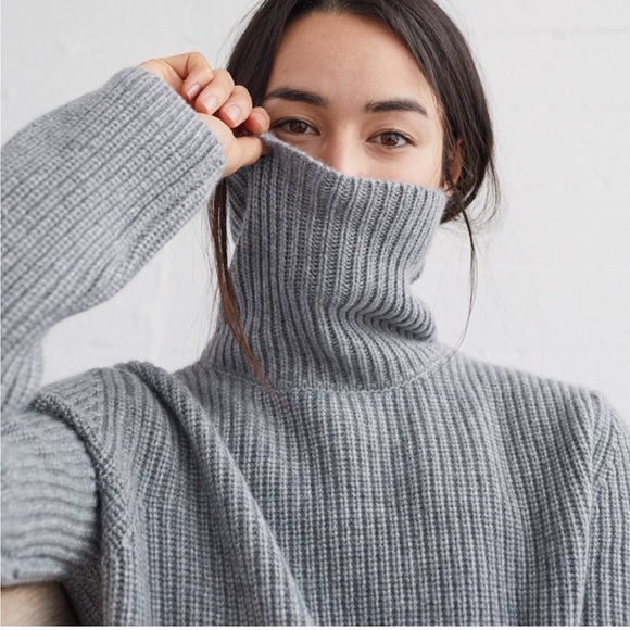 Jenni Kayne | Sweaters | Jenni Kayne Cashmere Sweater Xs Turtleneck ...